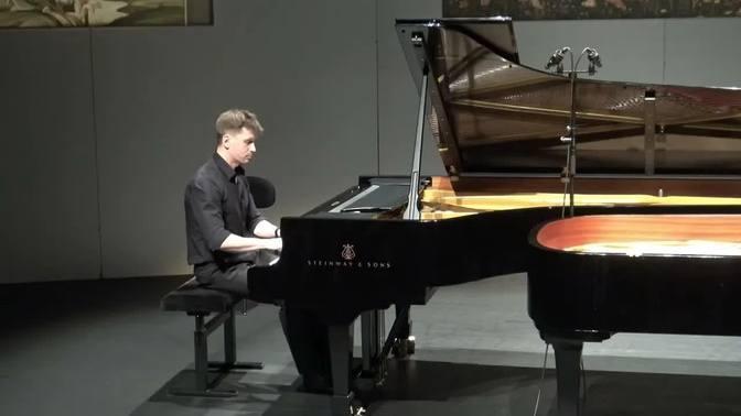 Vyacheslav Gryaznov plays Liszt Rhapsodie espagnole | Videos ...